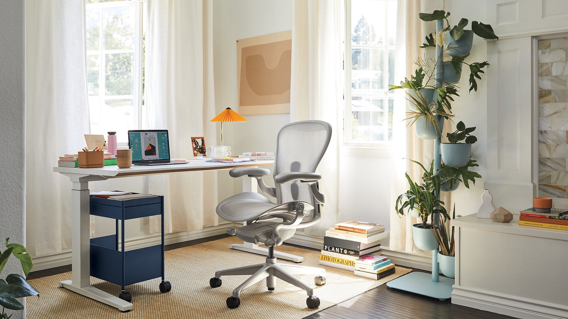 Herman Miller Aeron Chair Graphite Australia | Chair Dinkum